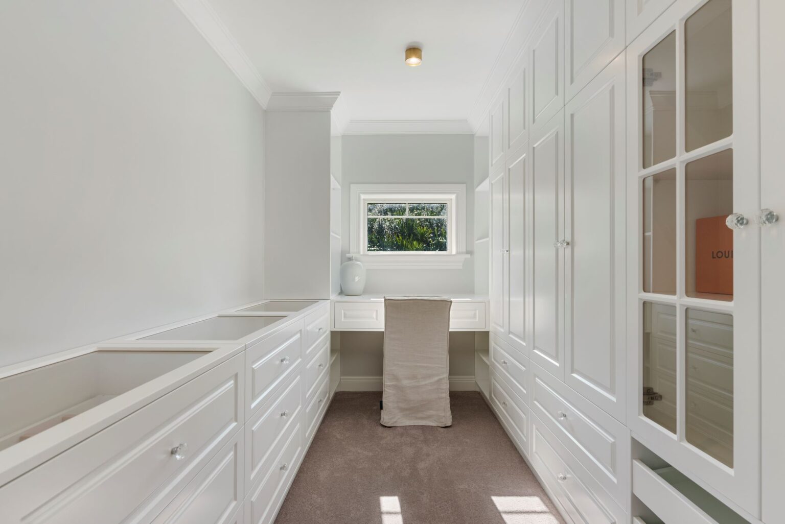 Designer Wardrobes Auckland | Custom Wardrobe Experts